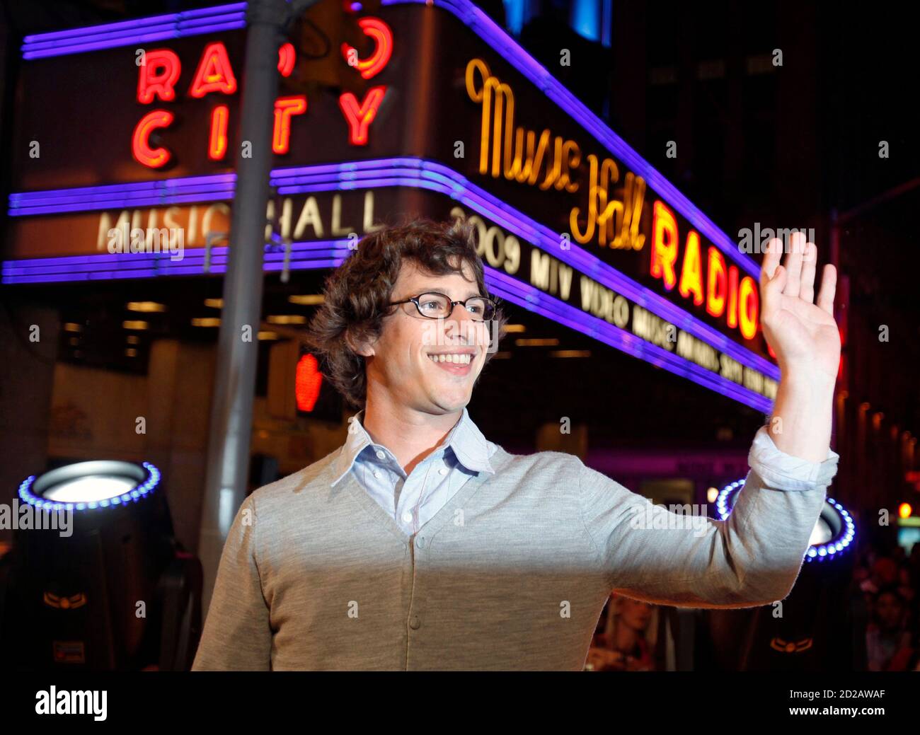 Andy samberg saturday night live hi-res stock photography and images ...