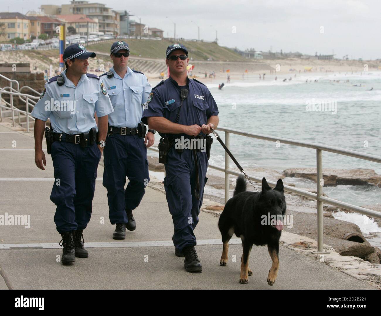 Sydney police beach hi-res stock photography and images - Alamy