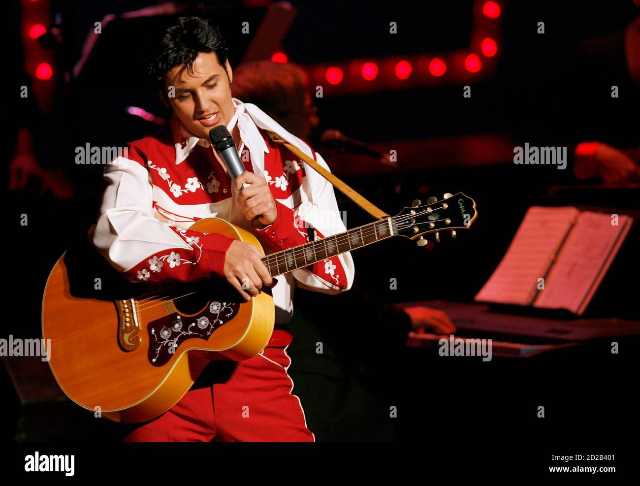 Elvis presley tupelo ms hi-res stock photography and images - Alamy