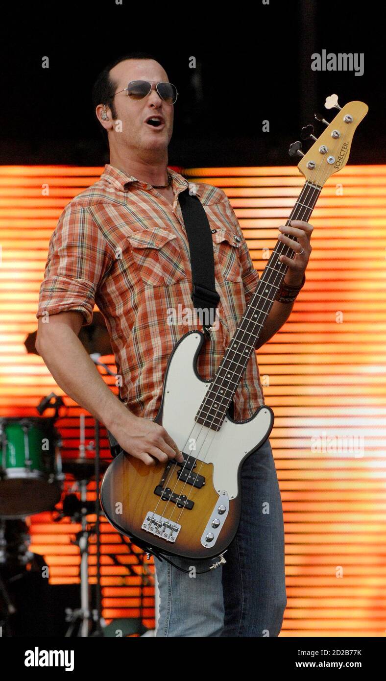 Robert Deleo High Resolution Stock Photography and Images - Alamy