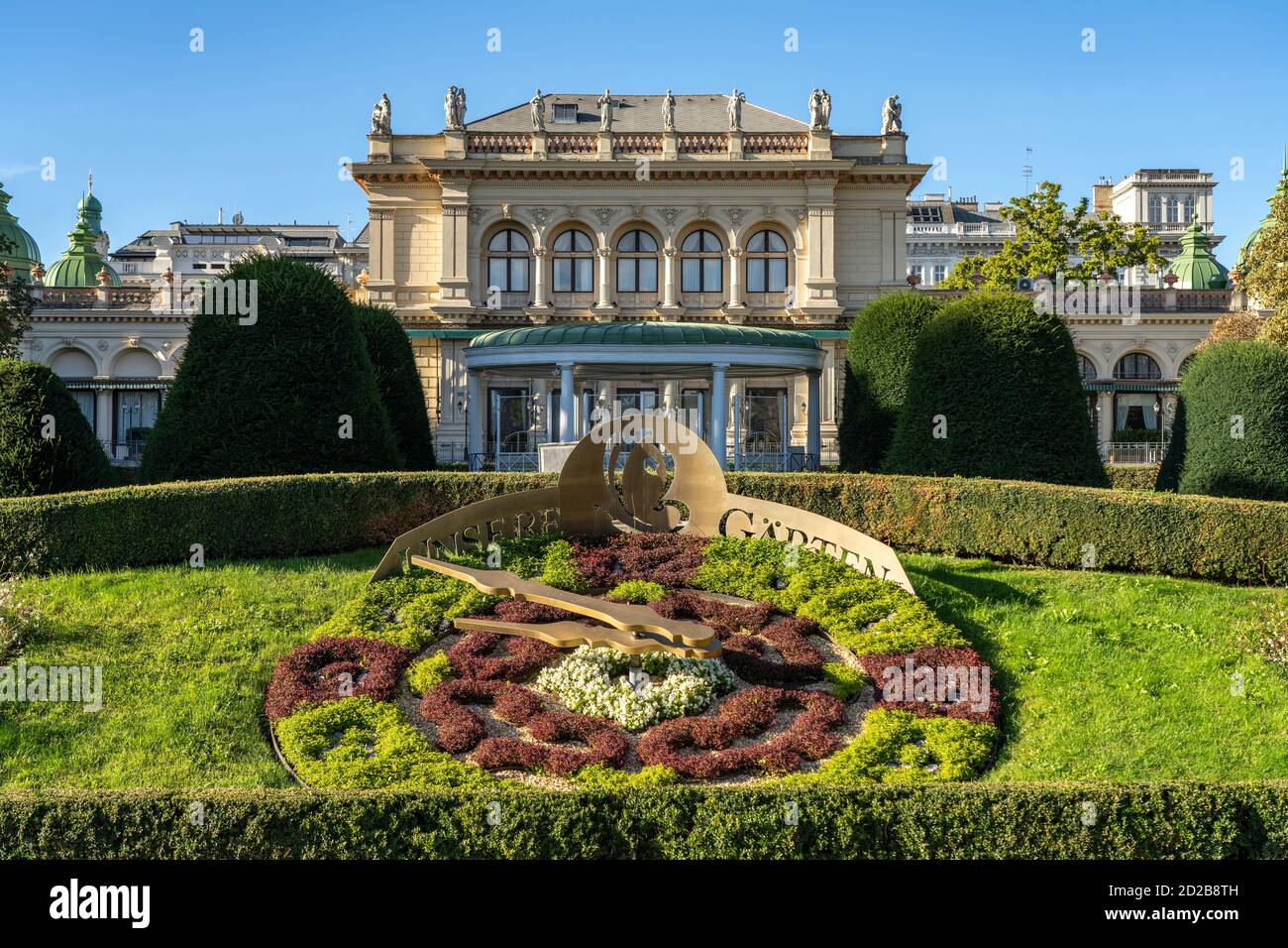 Floral clock europe hi-res stock photography and images - Alamy