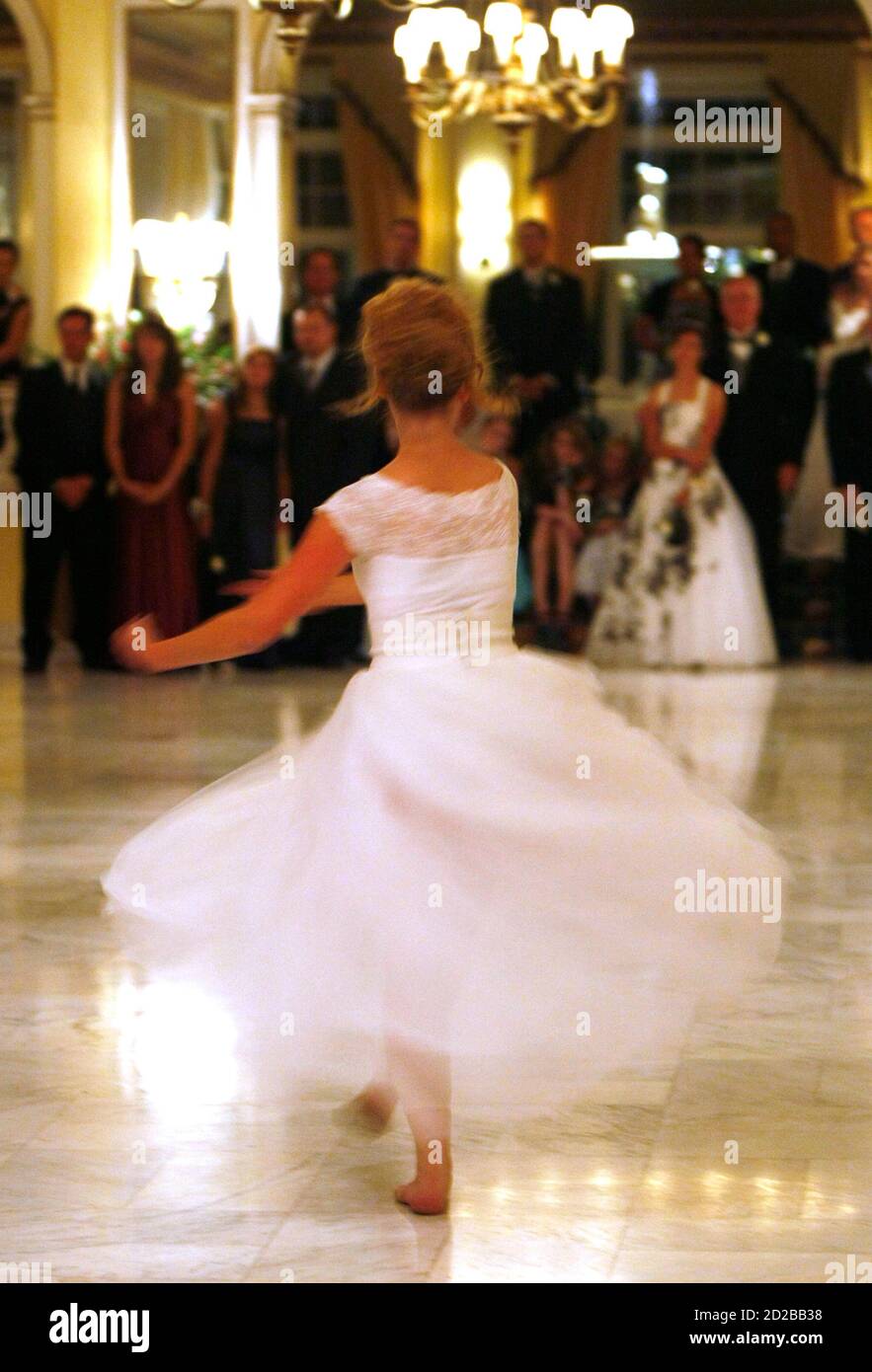 Father daughter purity ball hi-res stock photography and images - Alamy