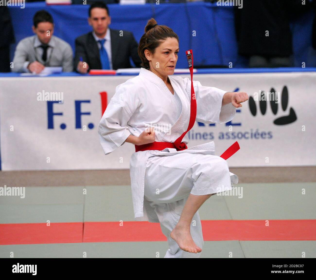 Karate sport paris hi-res stock photography and images - Alamy