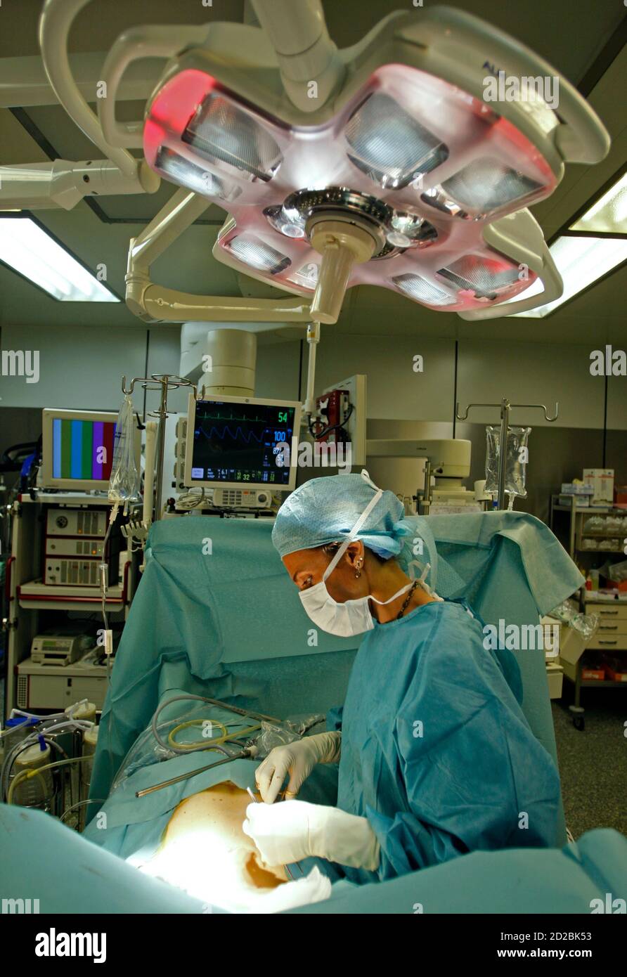 French surgeon ambroise pare hi-res stock photography and images - Alamy