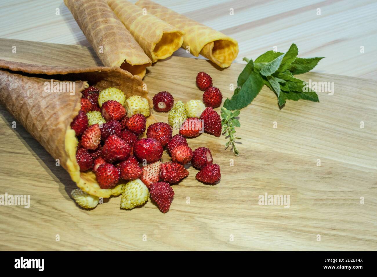 Berry brow hi-res stock photography and images - Alamy