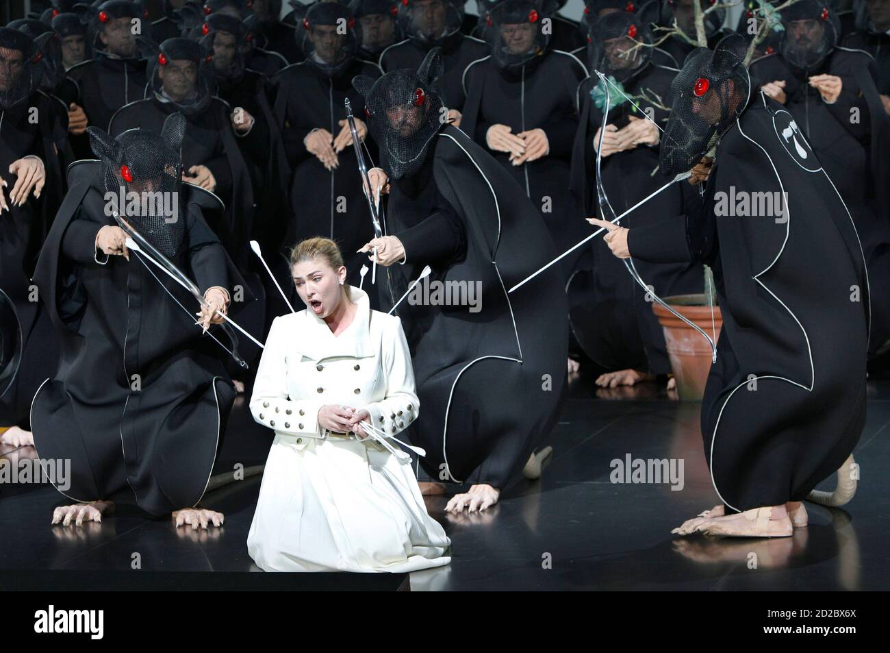 Elsa of brabant hi-res stock photography and images - Alamy