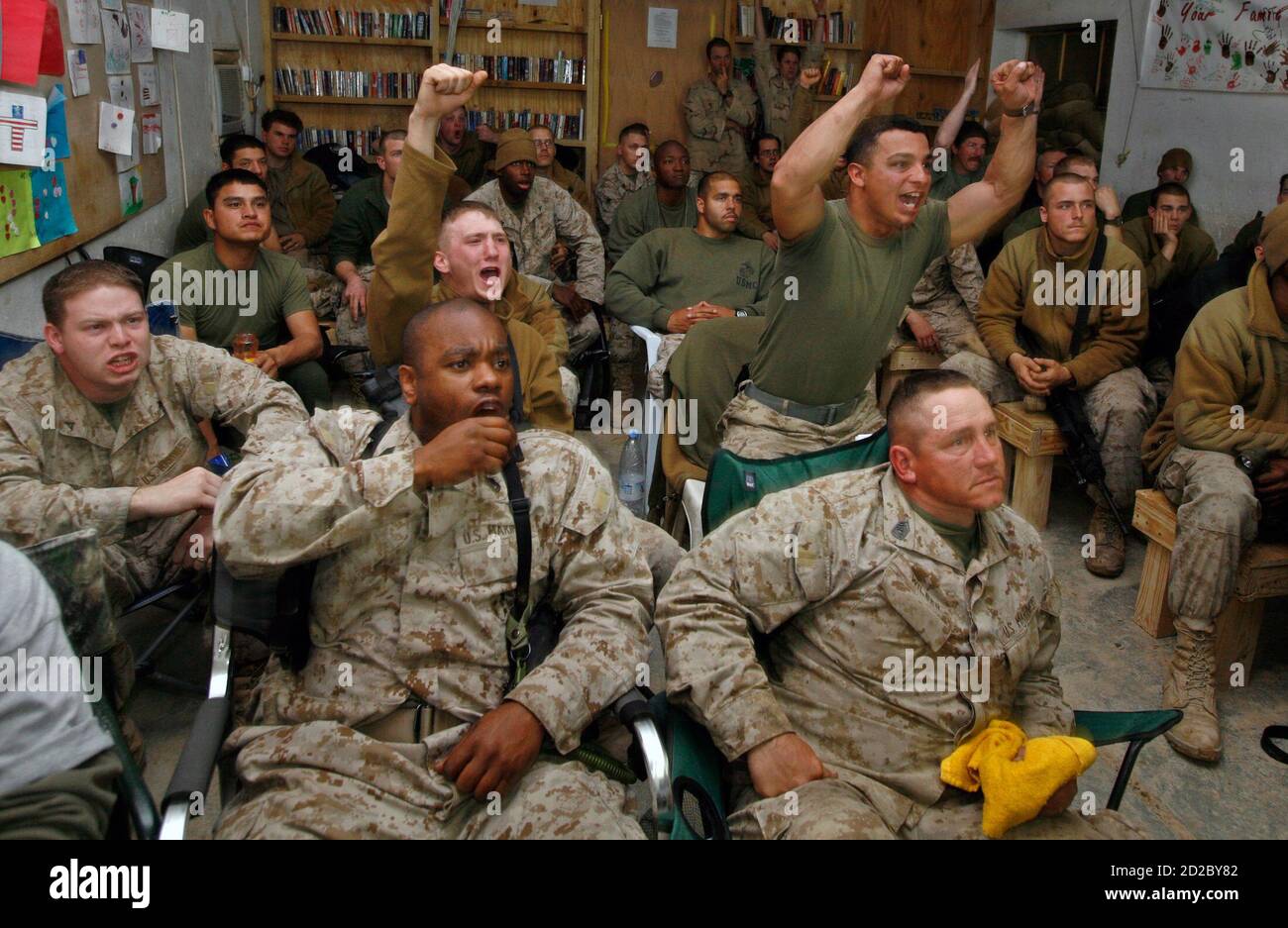 Seattle marines hi-res stock photography and images - Alamy