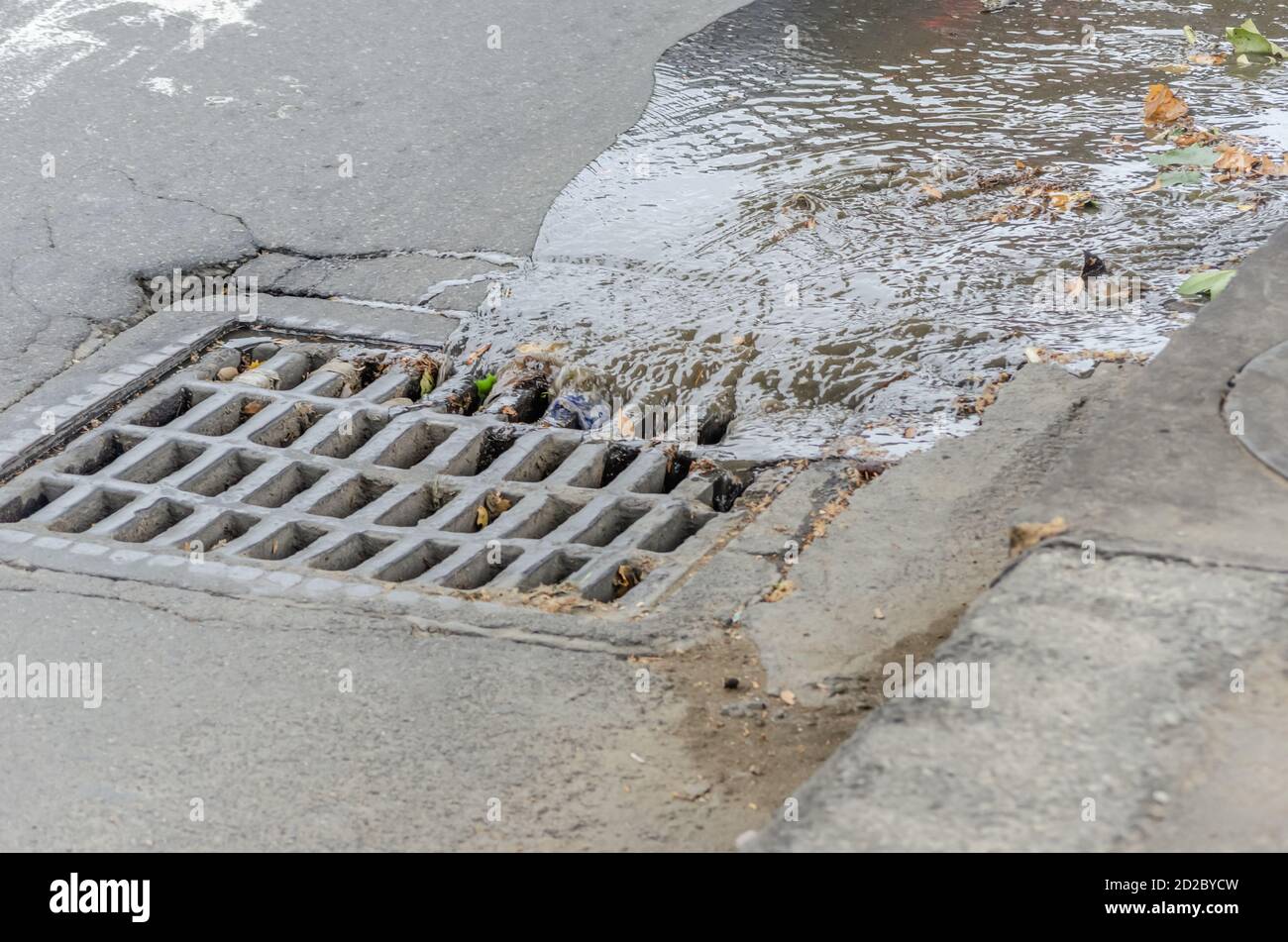 Culvert lid hi-res stock photography and images - Alamy