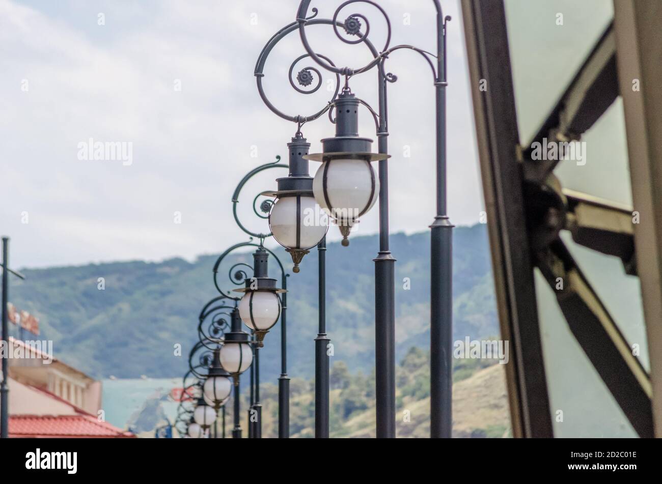 Row street lights fog hi-res stock photography and images - Alamy