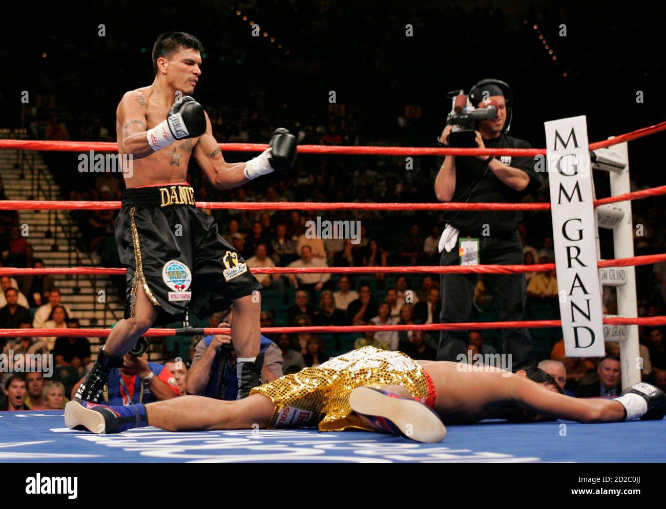 Leon l hi-res stock photography and images - Alamy