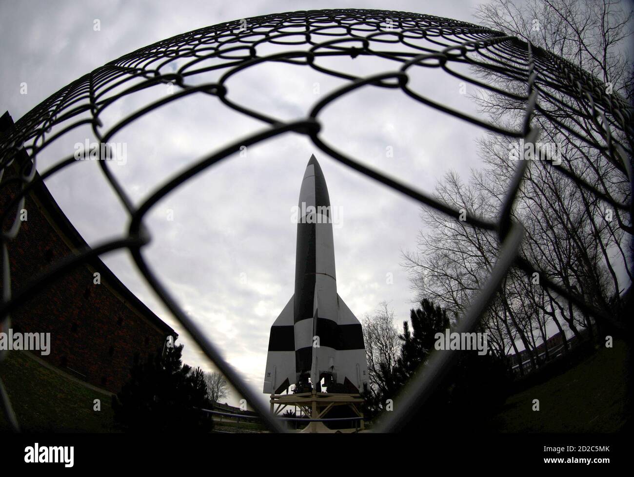 V2 rocket germany hi-res stock photography and images - Alamy