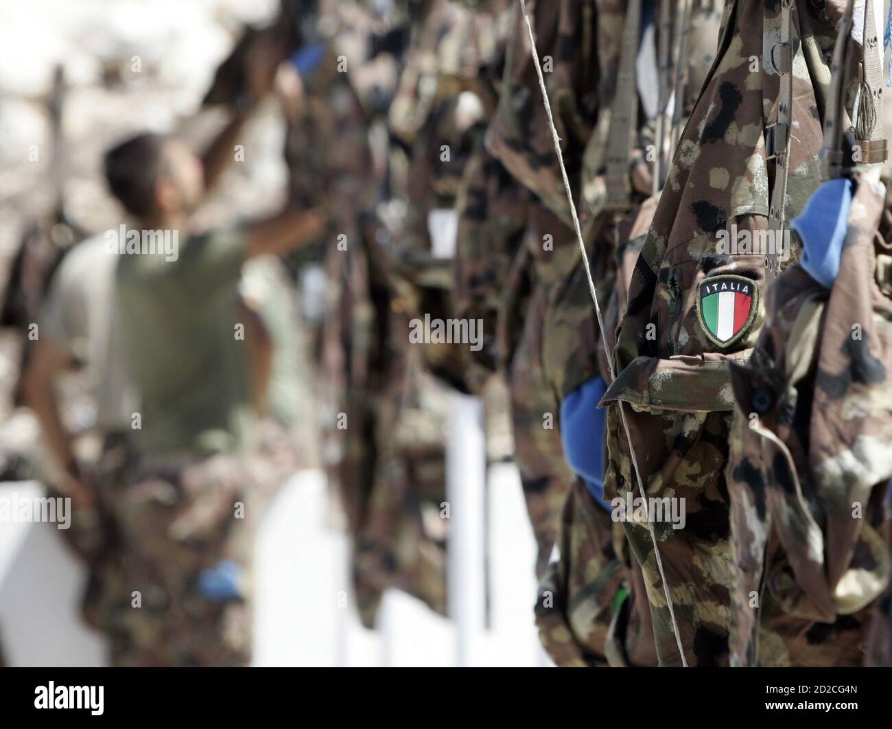 Italian military uniforms hi-res stock photography and images - Alamy