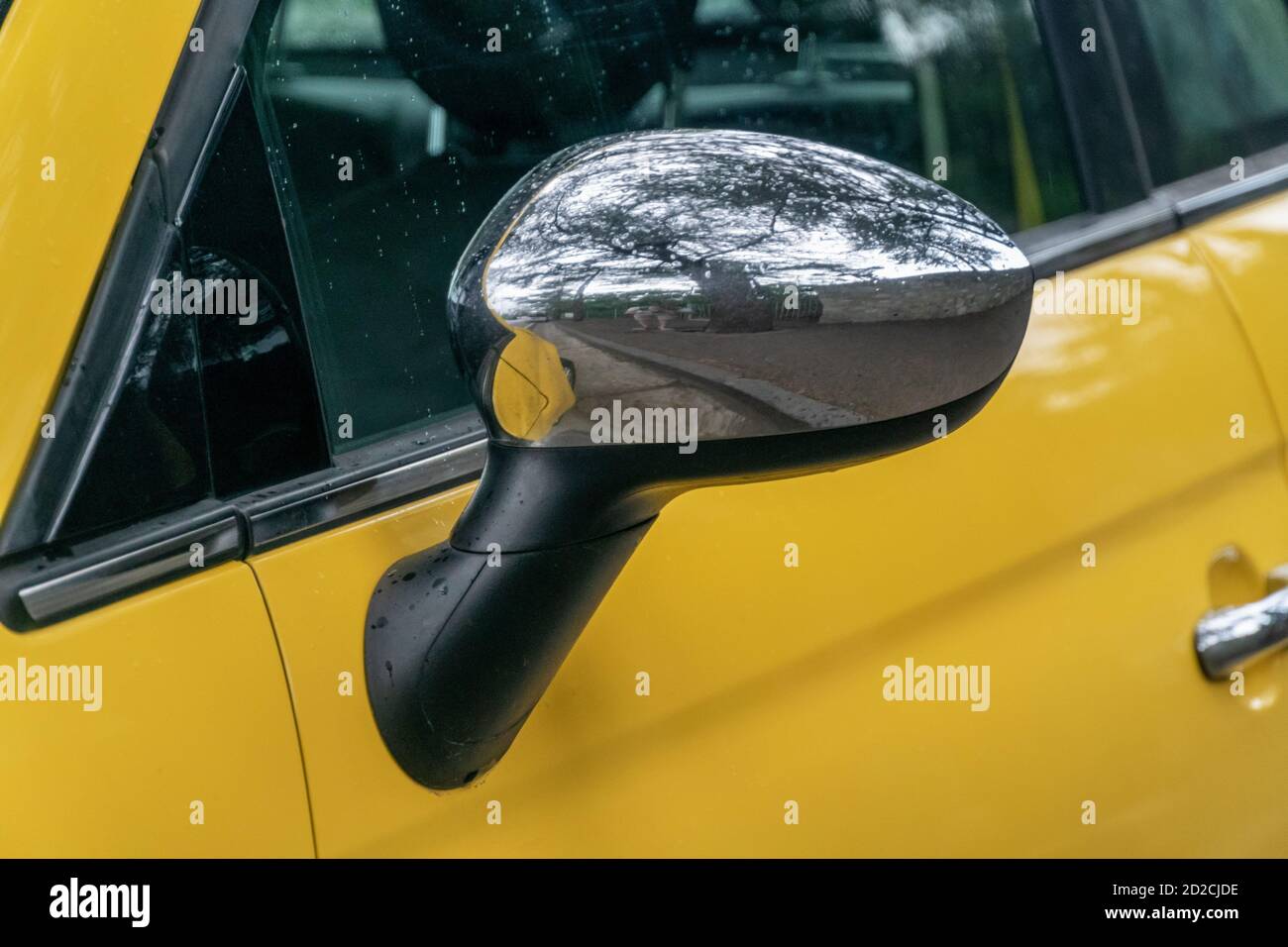 Silver car rear view hi-res stock photography and images - Alamy