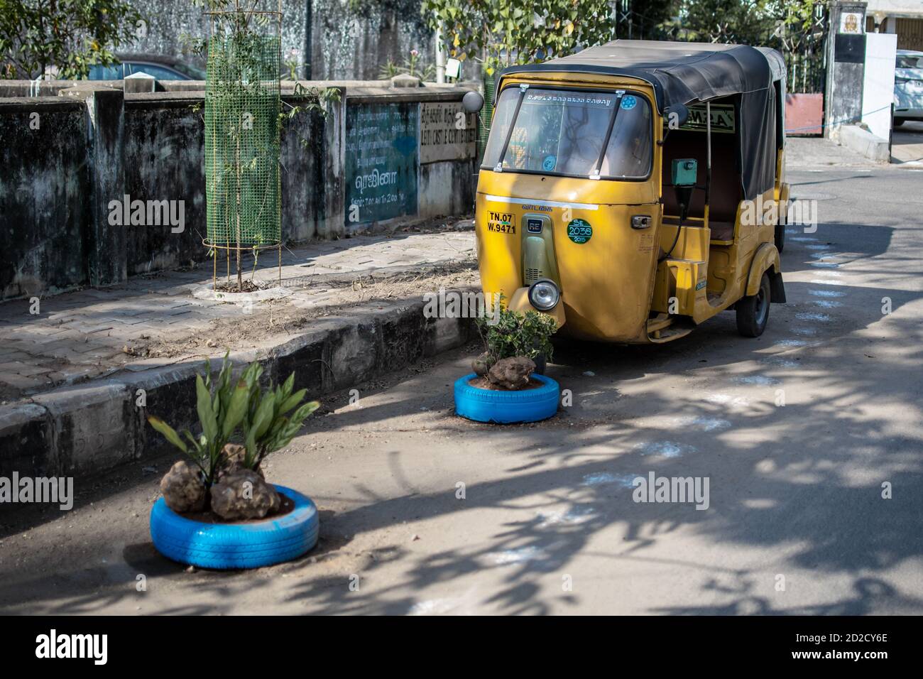 Chennai auto rickshaw hi-res stock photography and images - Alamy