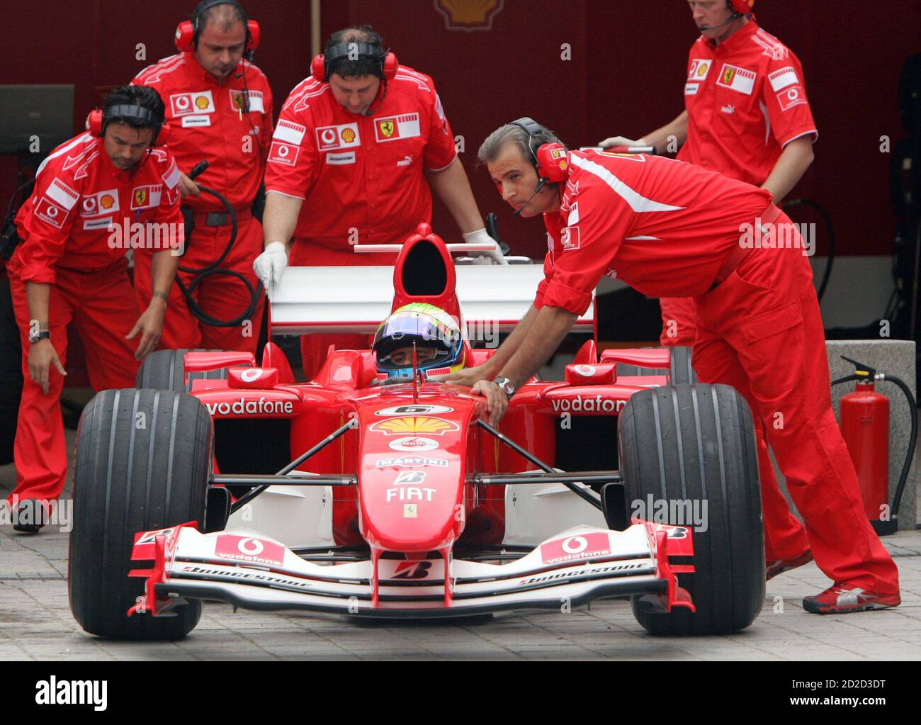 Racing shells hi-res stock photography and images - Alamy