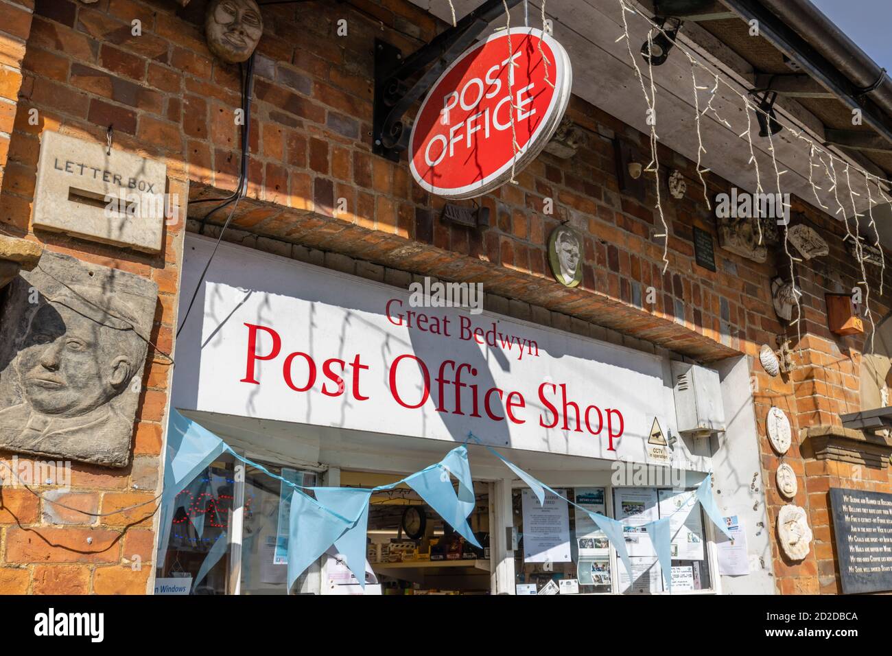 English Post Office Shop Front High Resolution Stock Photography and ...