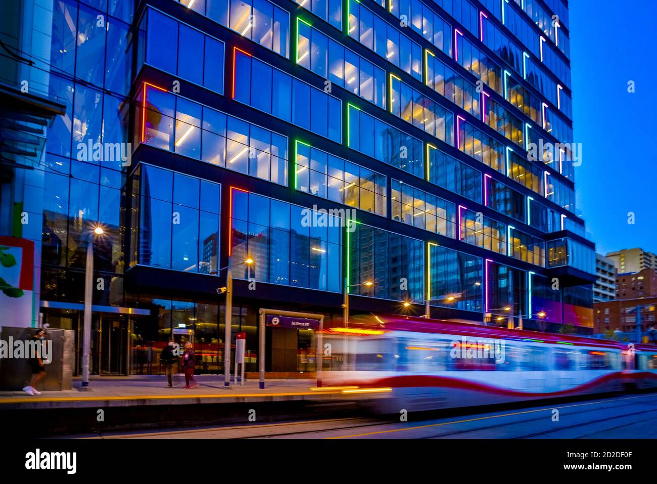 Lrt train hi-res stock photography and images - Alamy