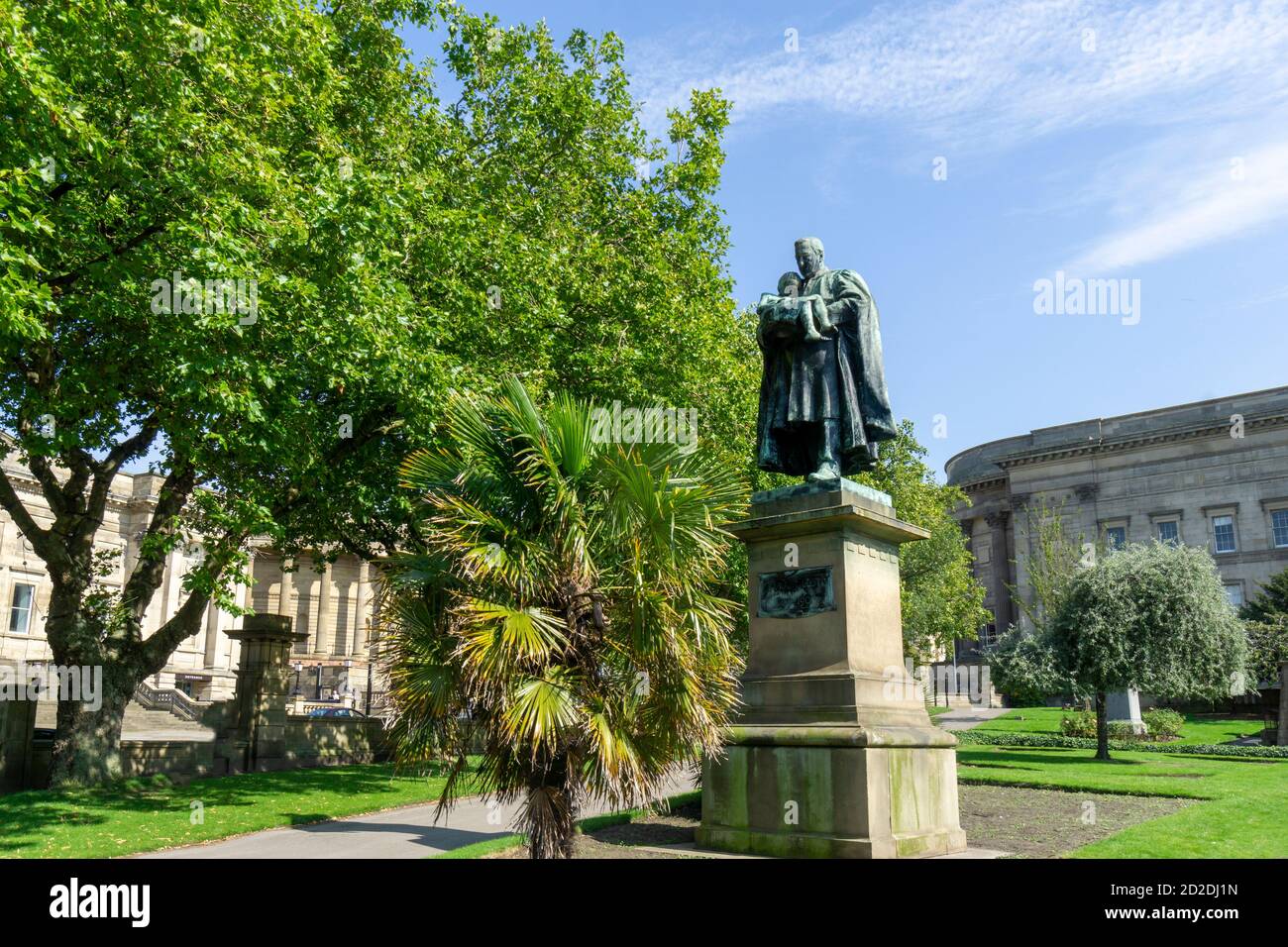 St. John's Garden in Liverpool City Centre Stock Photo - Alamy