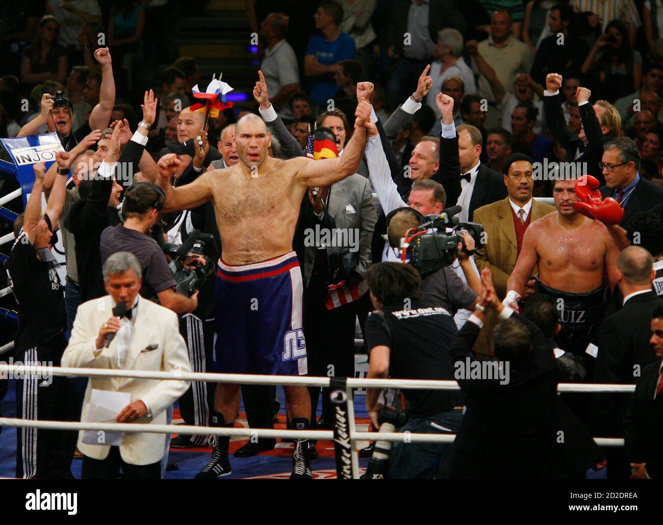 Heavyweight boxer russian nikolai valuev hi-res stock photography and ...