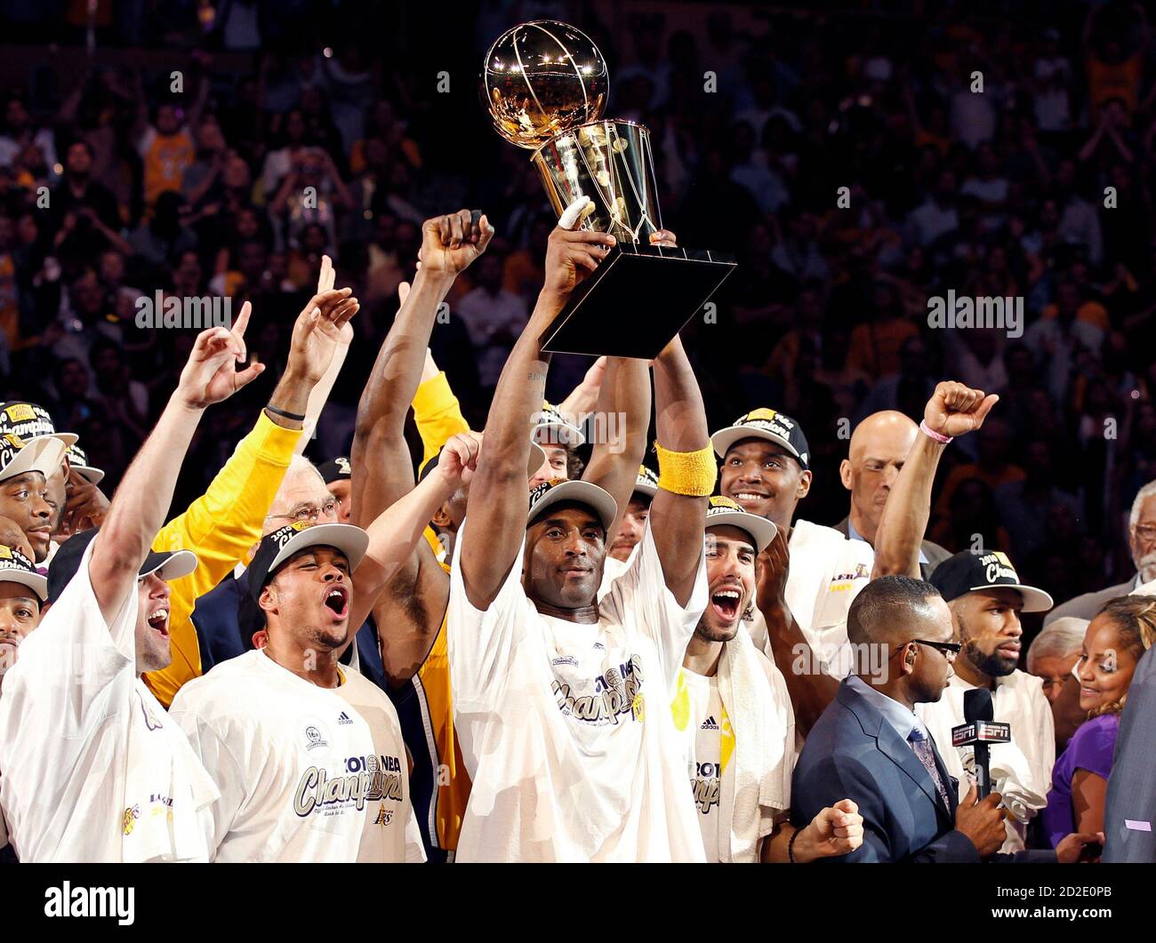 Kobe bryant nba championship trophy hi-res stock photography and images ...