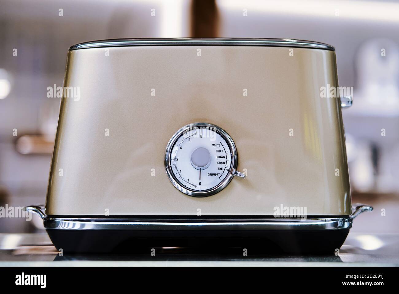 Retro toaster in a modern store made in the old days Stock Photo - Alamy