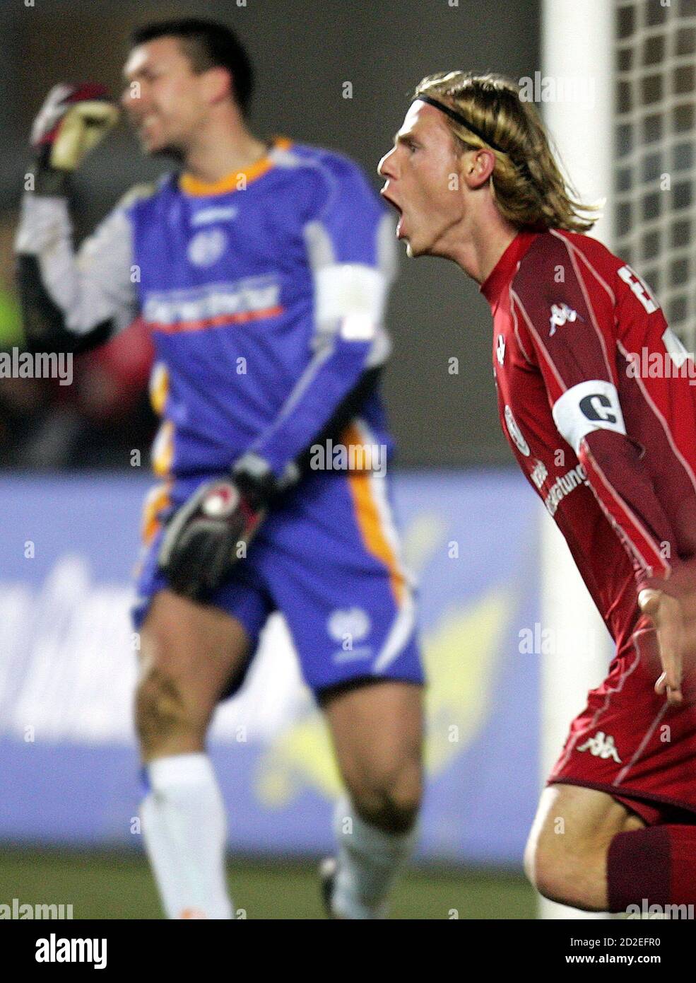 Dimo wache hi-res stock photography and images - Alamy