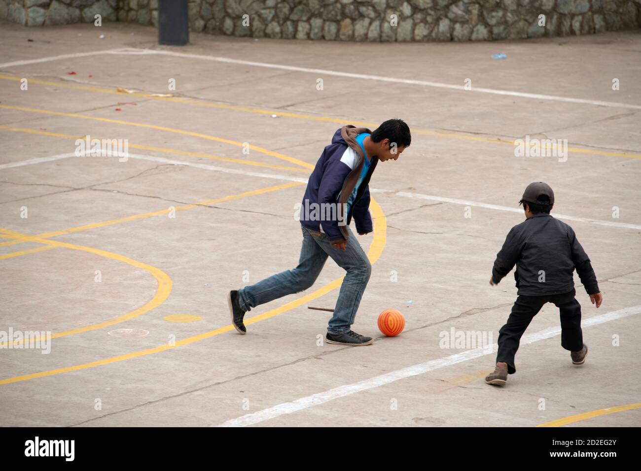 Indigenous kiche people hi-res stock photography and images - Alamy