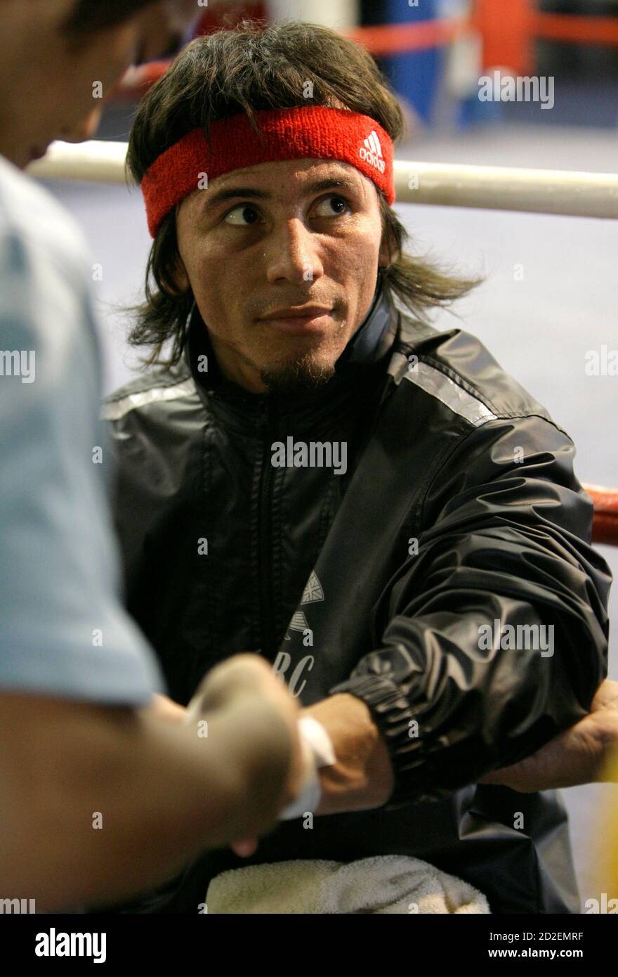 Valero boxing hi-res stock photography and images - Alamy