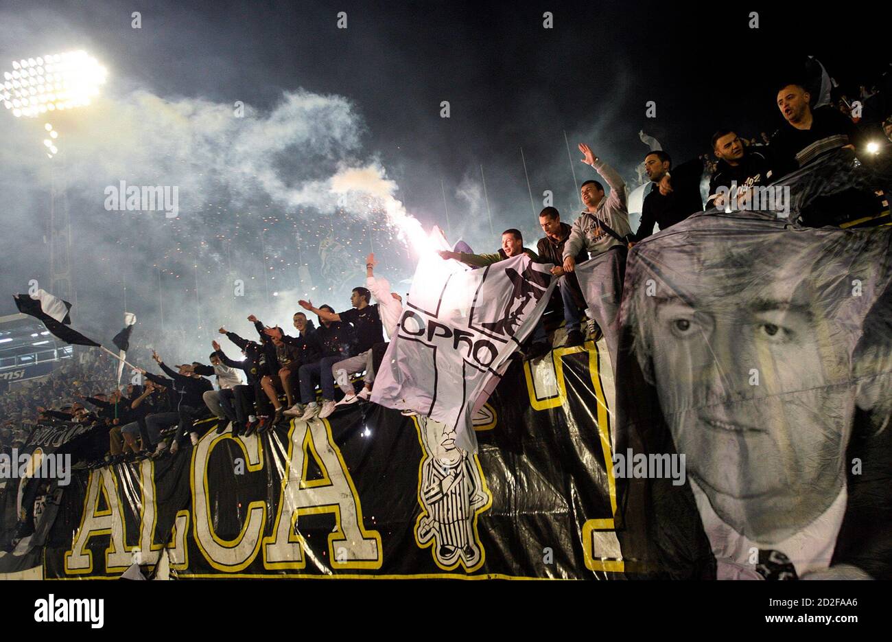 Serbia national team football fans hi-res stock photography and images ...