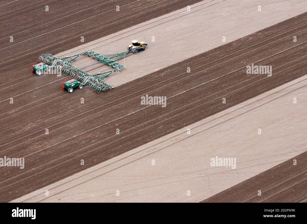 Australia tractor rain hi-res stock photography and images - Alamy
