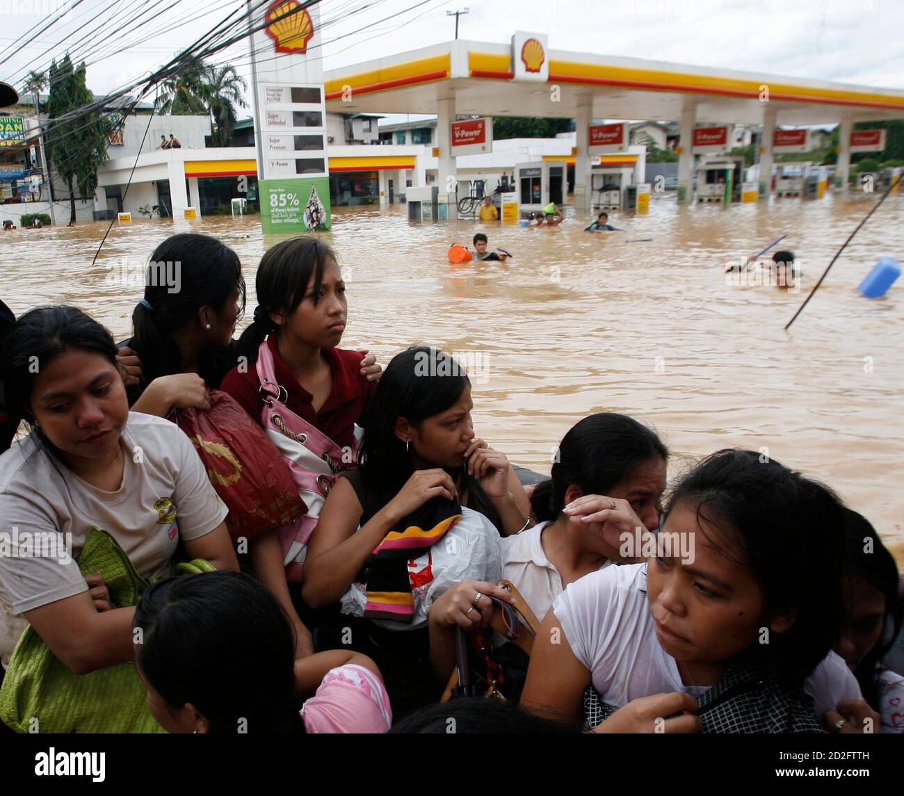 Disaster officials hi-res stock photography and images - Alamy
