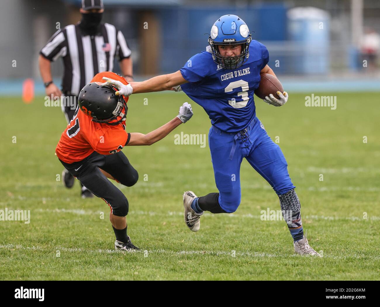 High School football action with Coeur d'Alene vs Post Falls freshmen ...