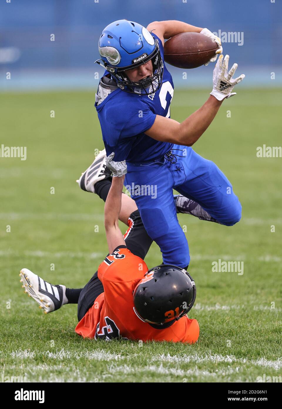 High School football action with Coeur d'Alene vs Post Falls freshmen ...