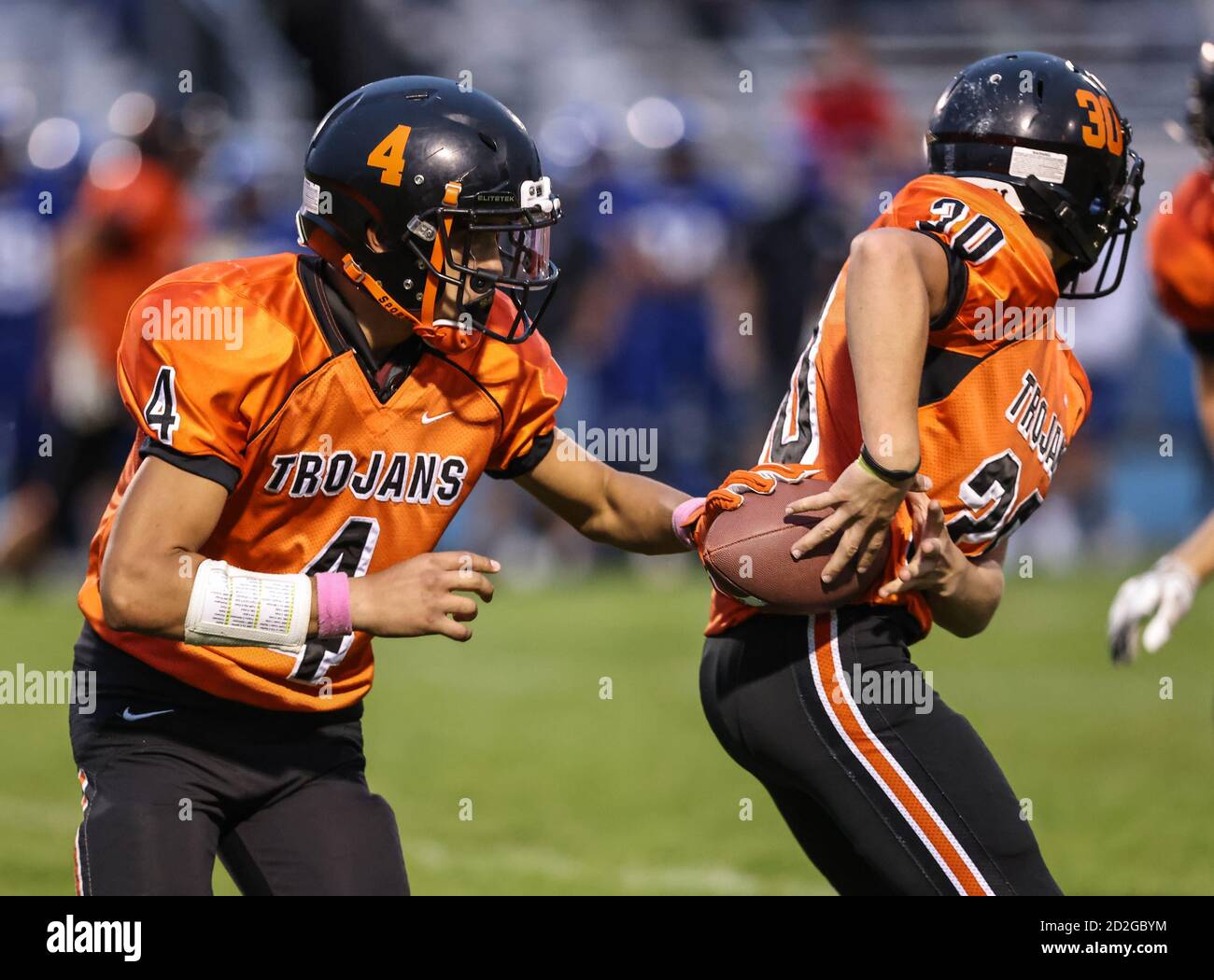 High School football action with Coeur d'Alene vs Post Falls freshmen ...