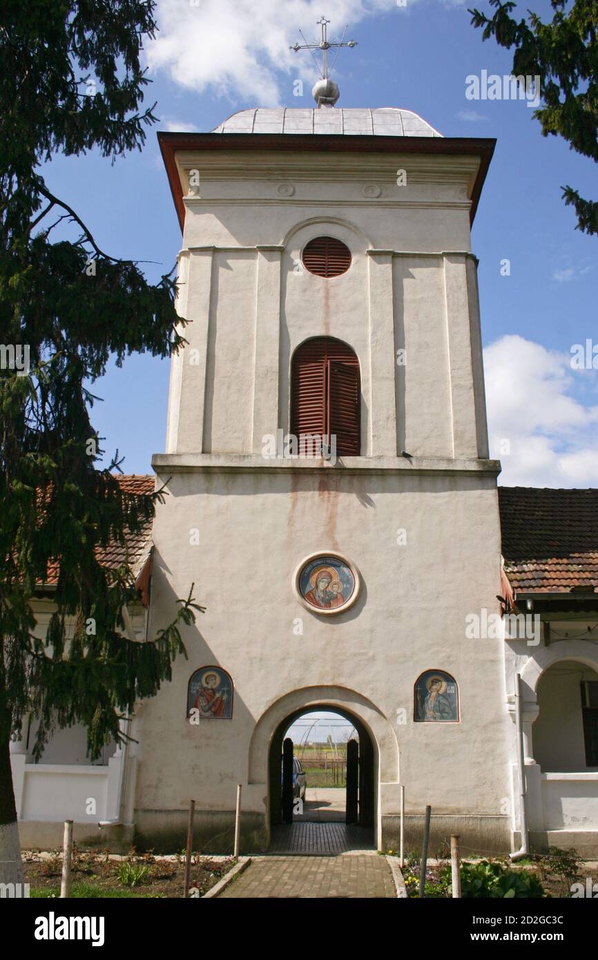 Romanian monastery gate hi-res stock photography and images - Alamy