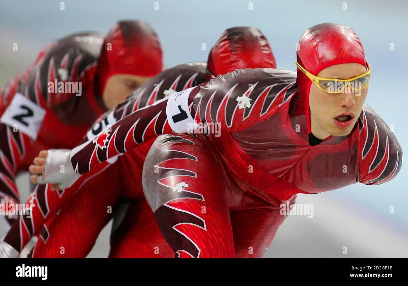 Mens speed skating hi-res stock photography and images - Alamy