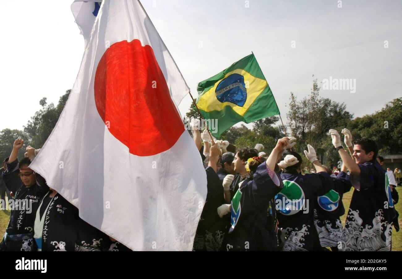 100 years of japanese immigration hi-res stock photography and images ...