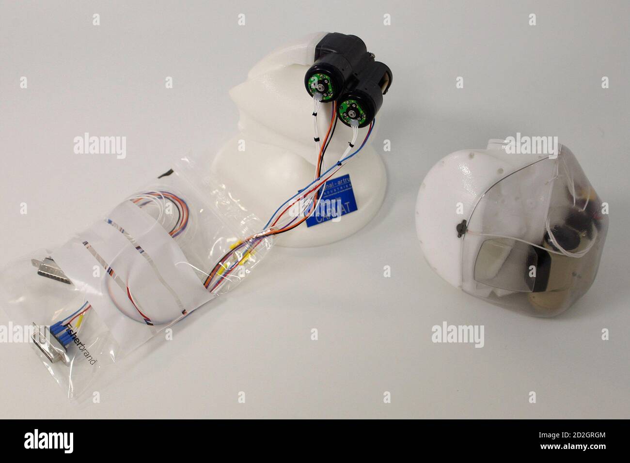 Artificial heart laboratory hi-res stock photography and images - Alamy