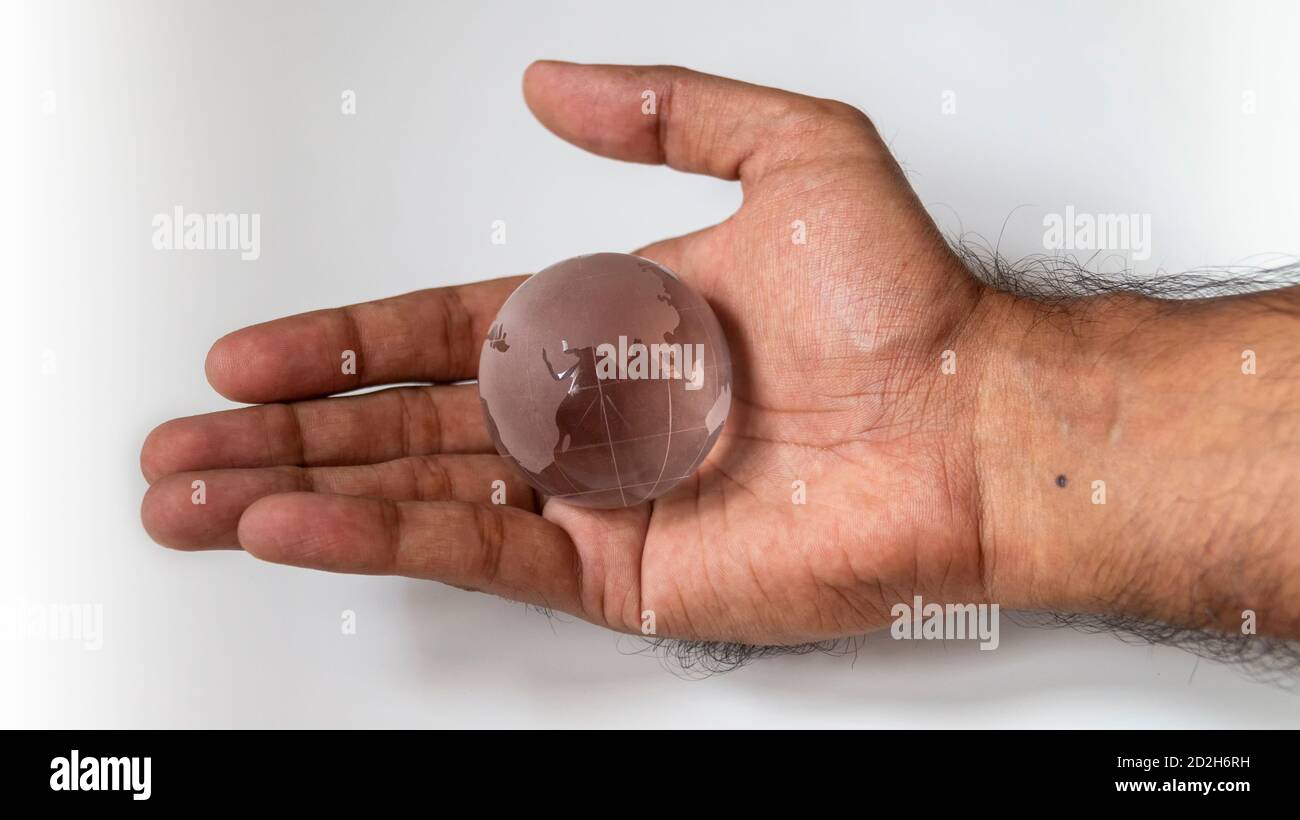 Globe world map crystal ball hi-res stock photography and images - Alamy