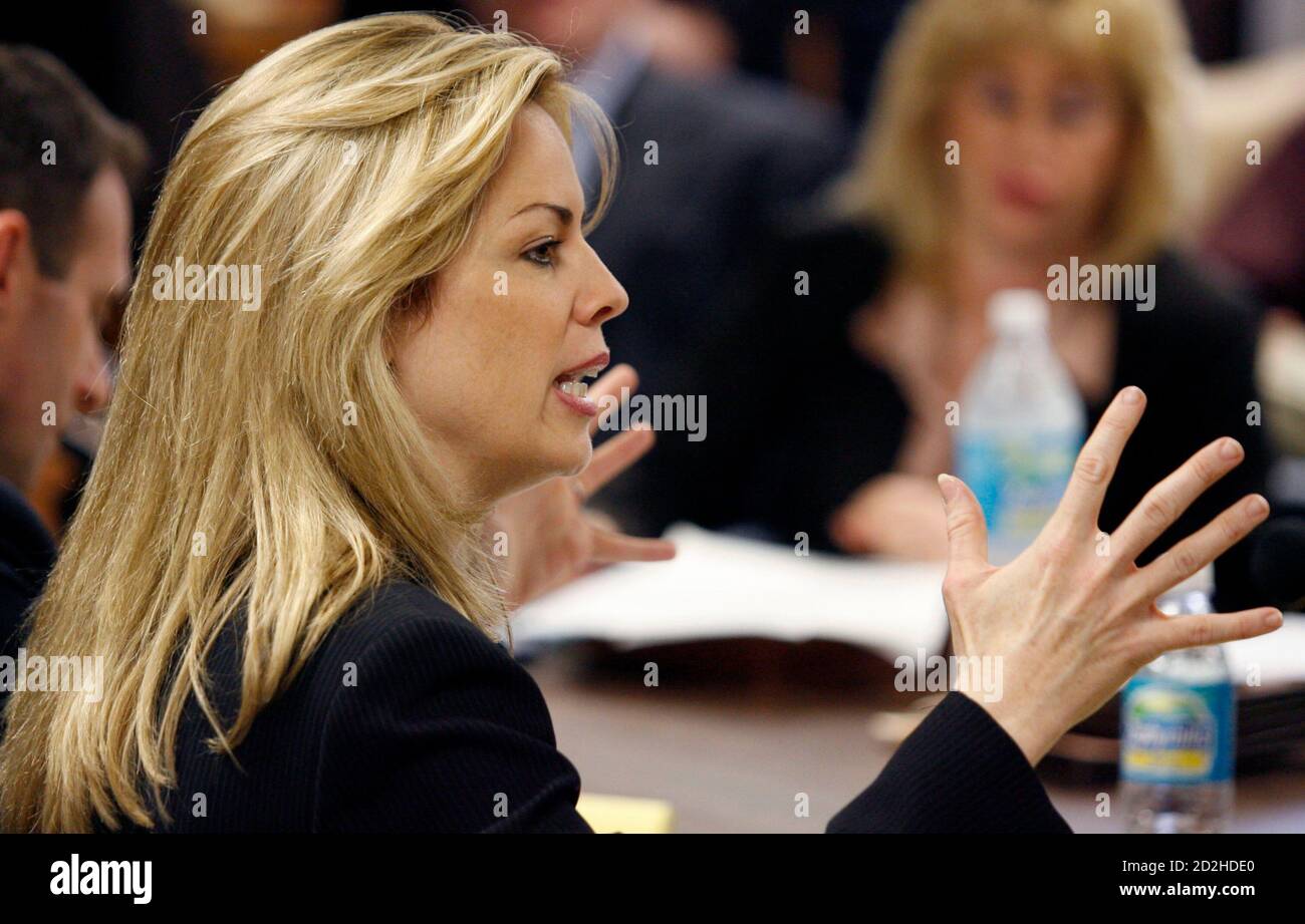 Howard stern during hi-res stock photography and images - Alamy