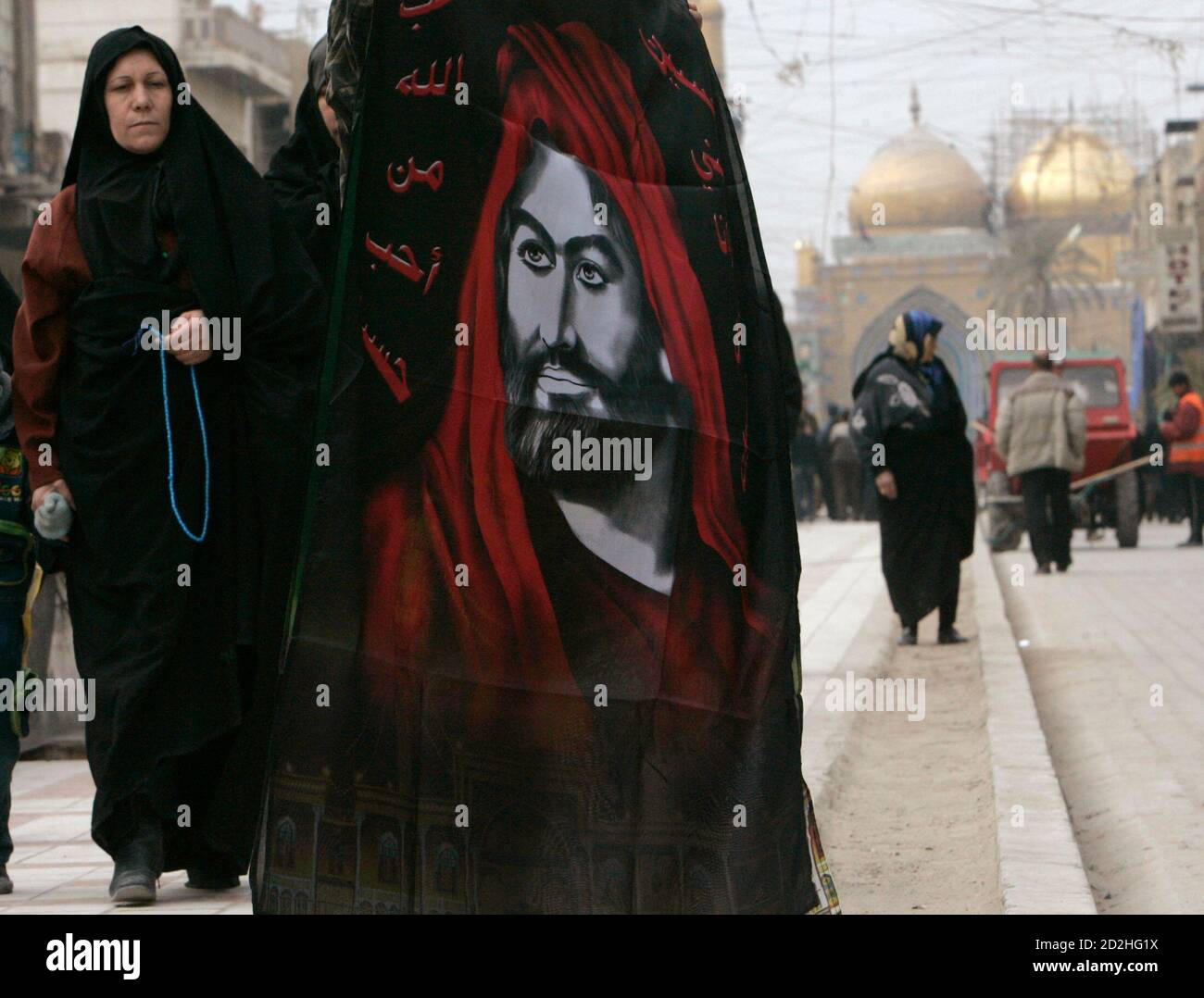 Ashura festival woman hi-res stock photography and images - Alamy