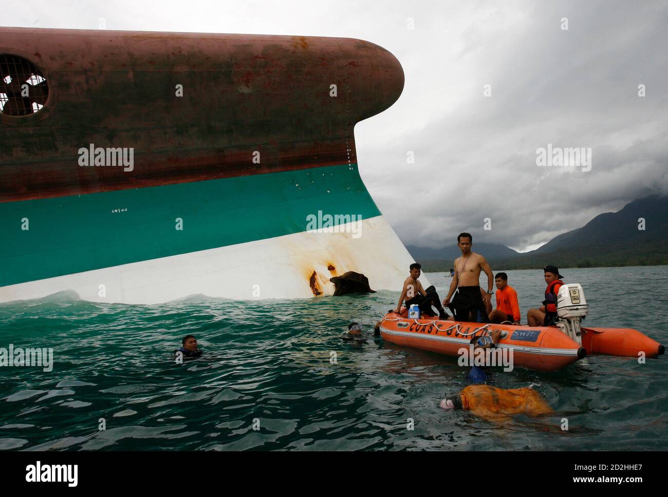 Floating corpse hi-res stock photography and images - Alamy