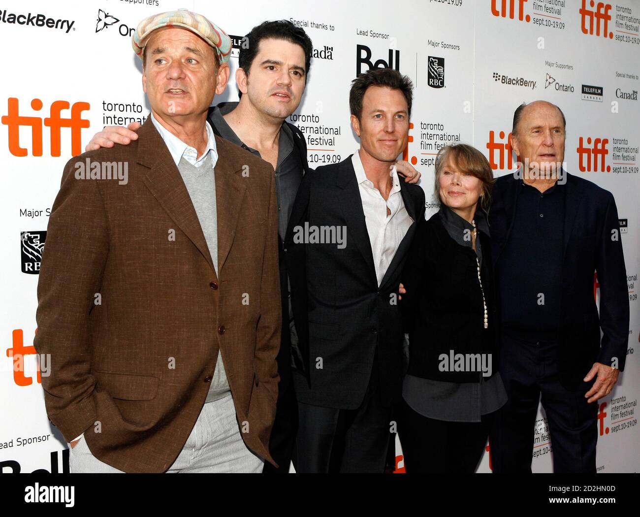 Cast members of the bill hi-res stock photography and images - Alamy