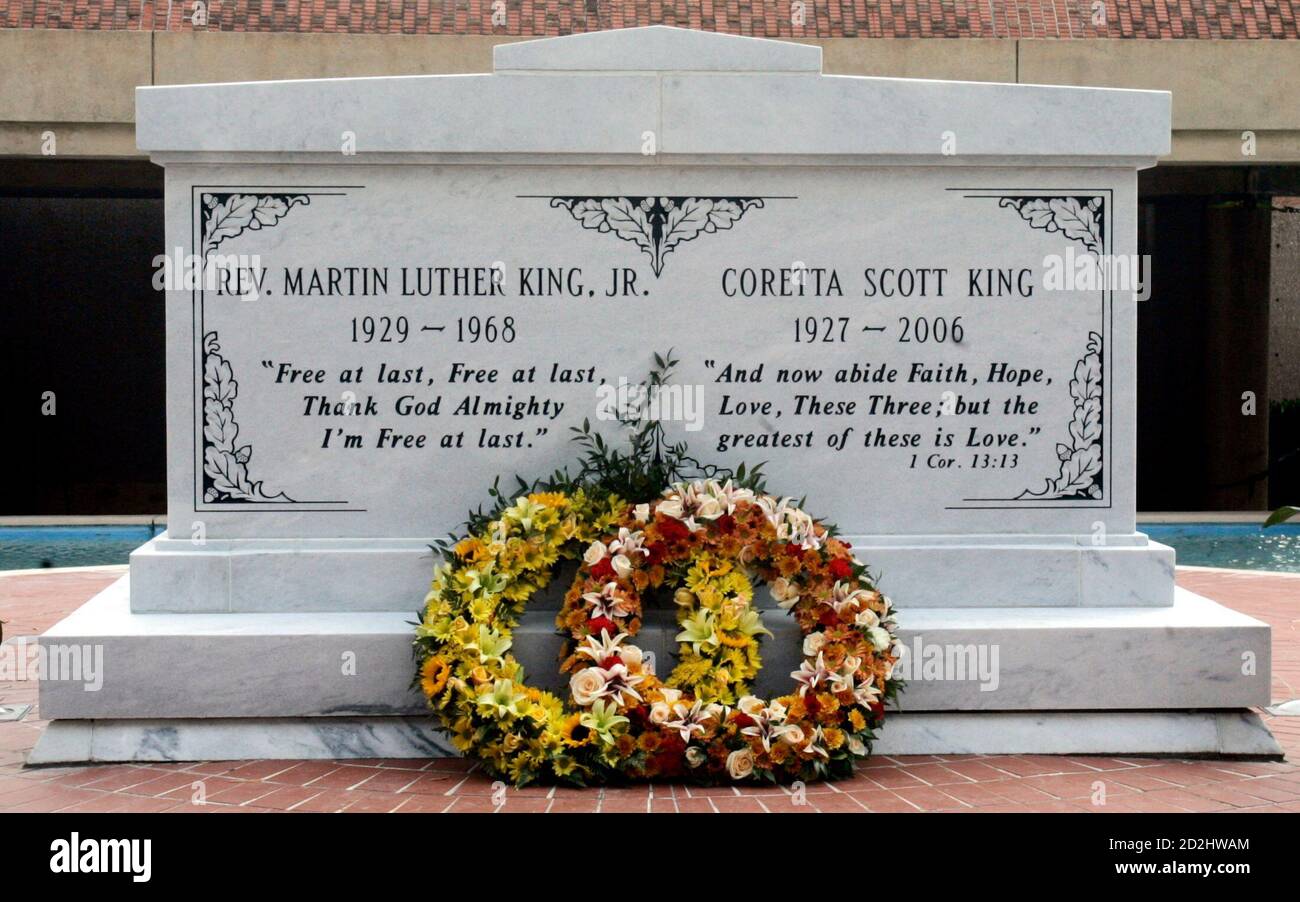 Dedication to the king hi-res stock photography and images - Alamy