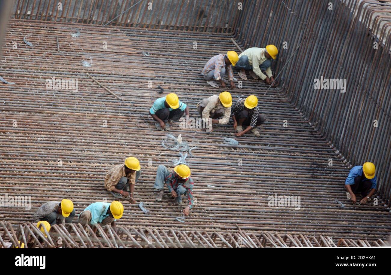 Indian Labourers High Resolution Stock Photography and Images - Alamy