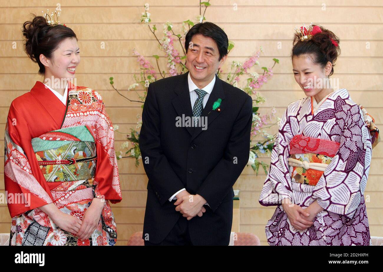 Japanese cherry blossom queen hi-res stock photography and images - Alamy