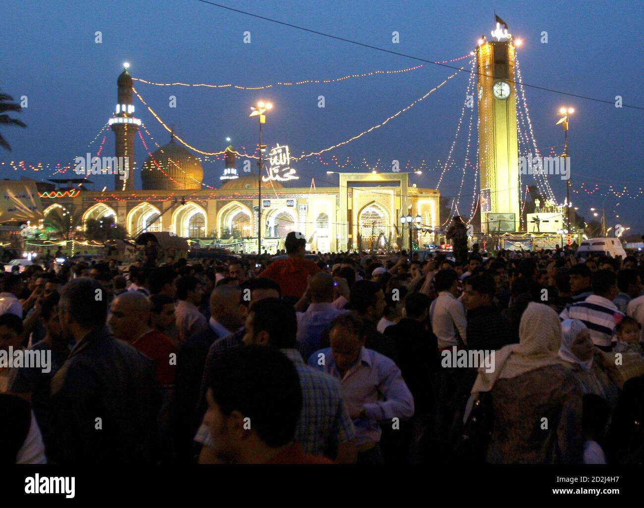 Abu hanifa mosque hi-res stock photography and images - Alamy