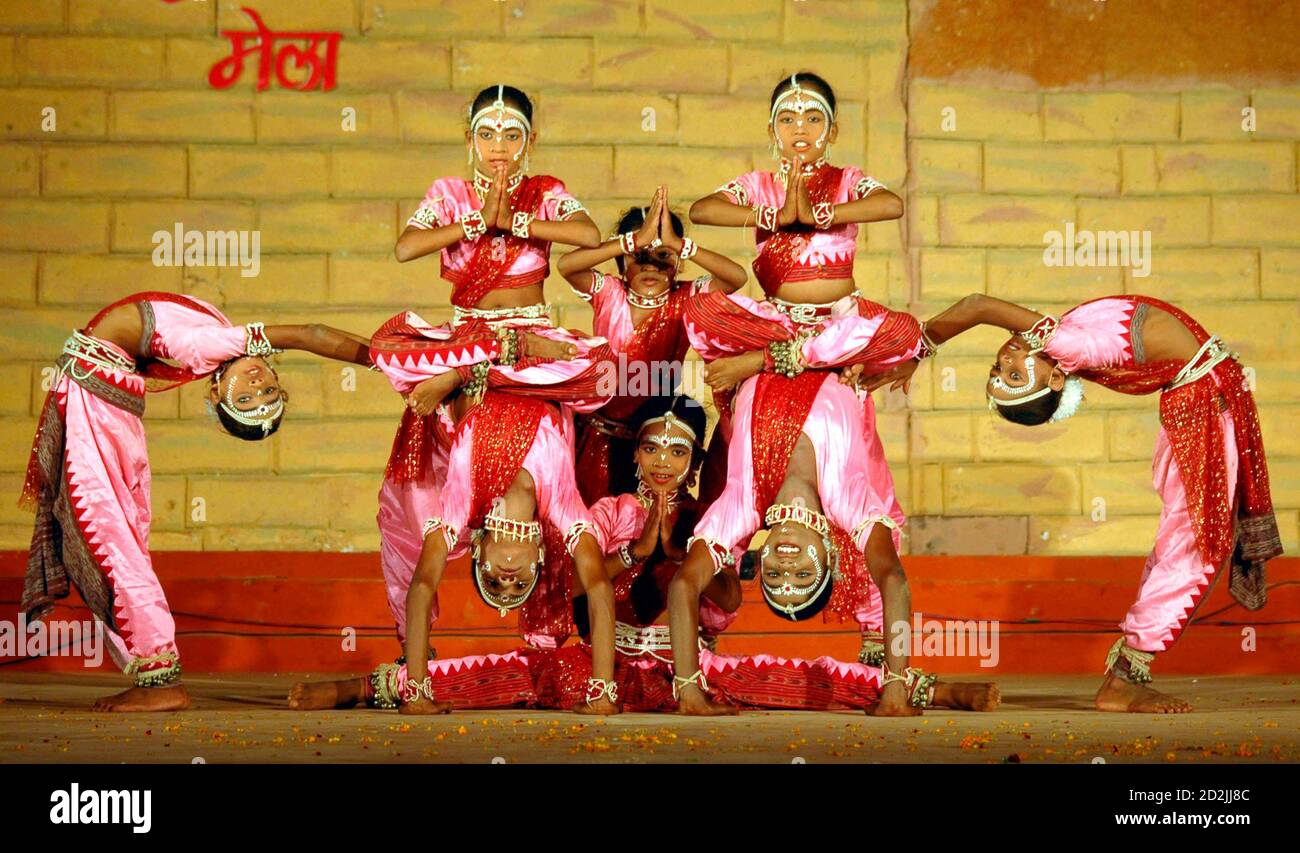 Folk Dance Orissa High Resolution Stock Photography and Images - Alamy