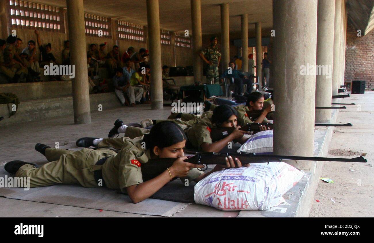 Ncc cadets hi-res stock photography and images - Alamy