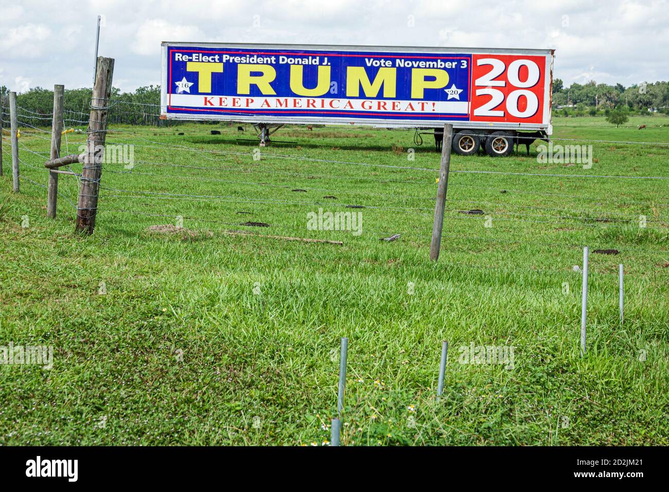 Political campaign ad hi-res stock photography and images - Alamy